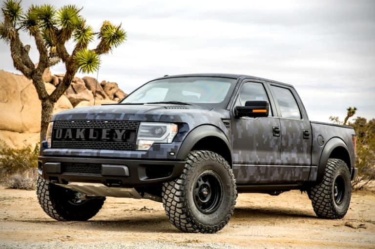 Oakley X Bubba Watson Bulletproof Ford Raptor
