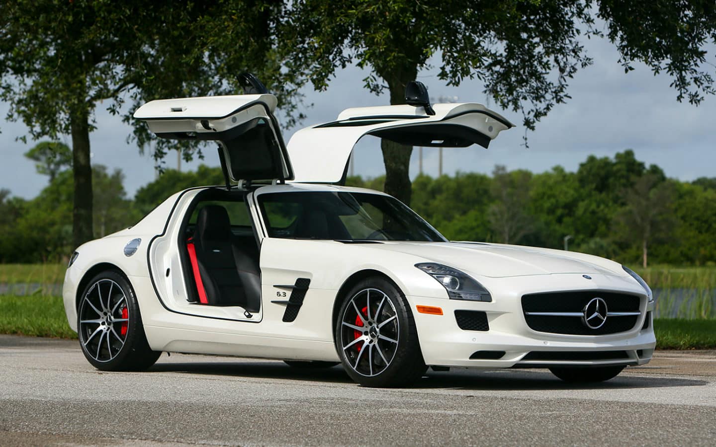 2013 Mercedes-Benz SLS AMG GT | GearMoose