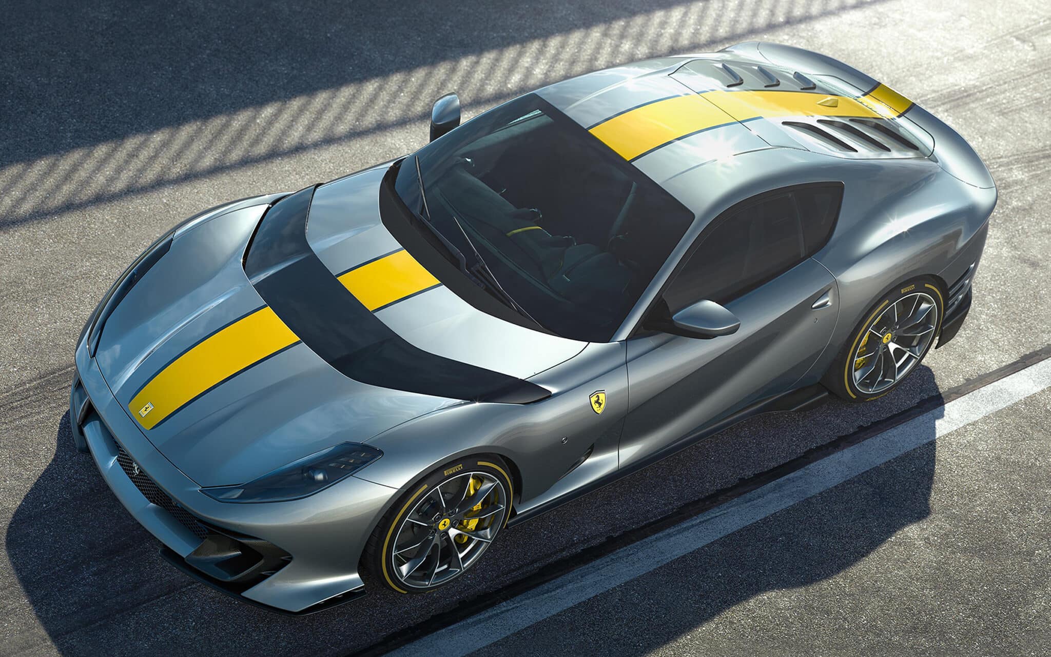 Ferrari 812 Competizione | GearMoose