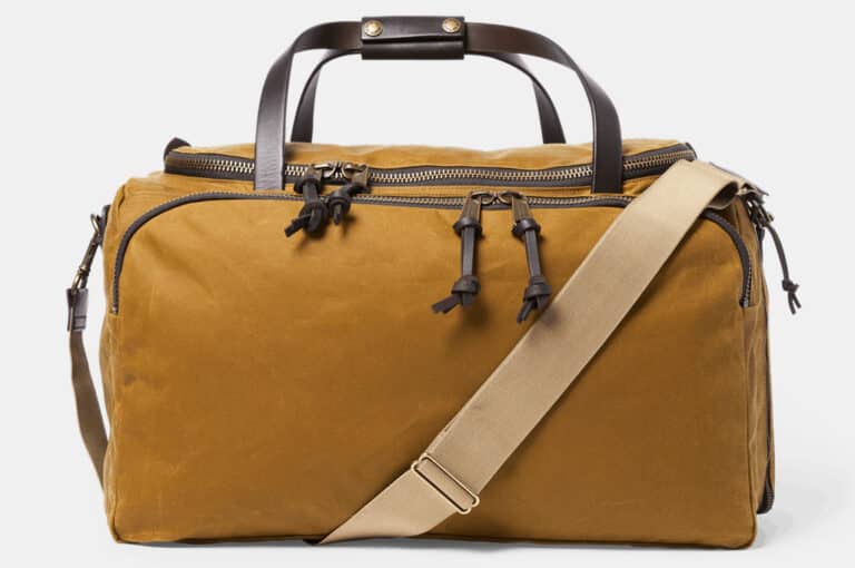 15 Must-Have Summer Travel Essentials | GearMoose