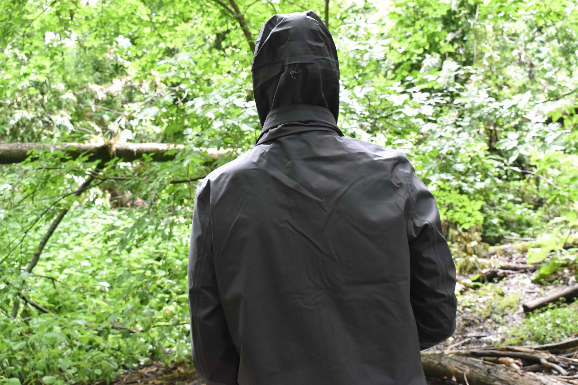 Hands-On: Proof Lightweight Lightning Jacket | GearMoose